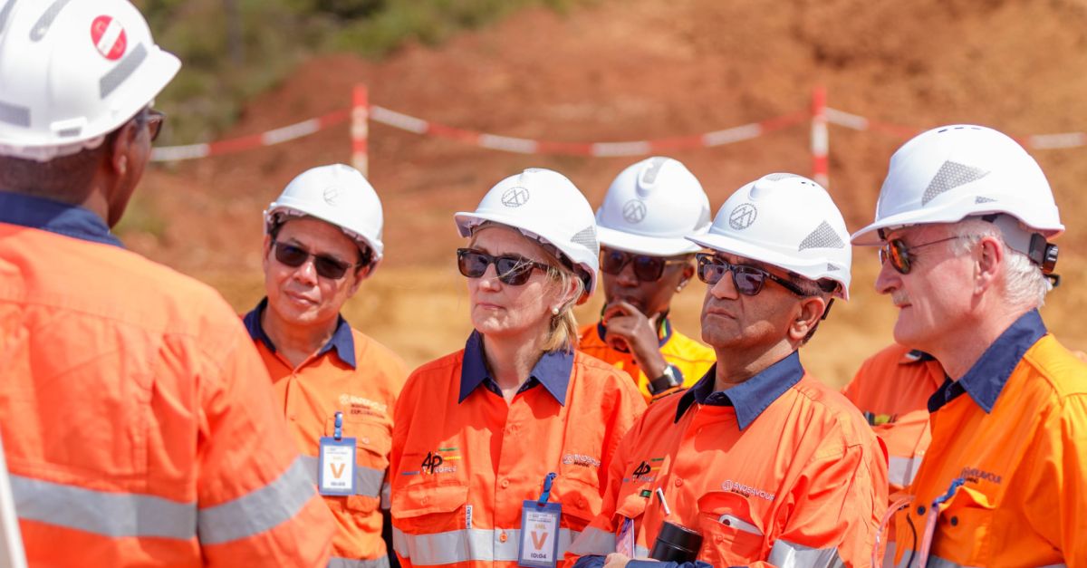 Our leadership - Endeavour Mining plc (LSE: EDV/TSX: EDV)